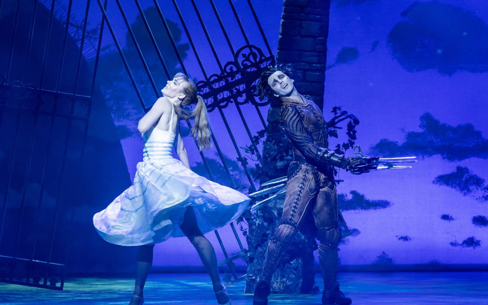 Hello young lovers – A celebration of love on our stages